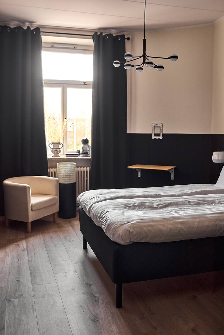 Central Stylish Hotel Room - Oskarshamn