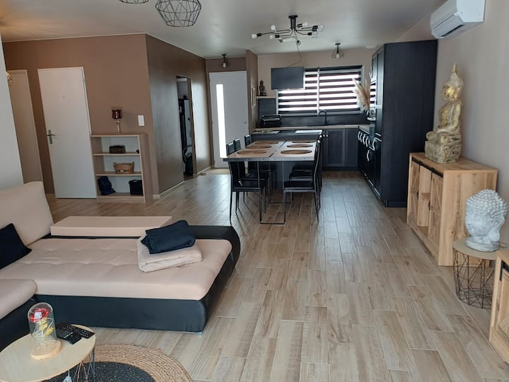 Loue Maison Neuve Avec Jardin - Collobrières