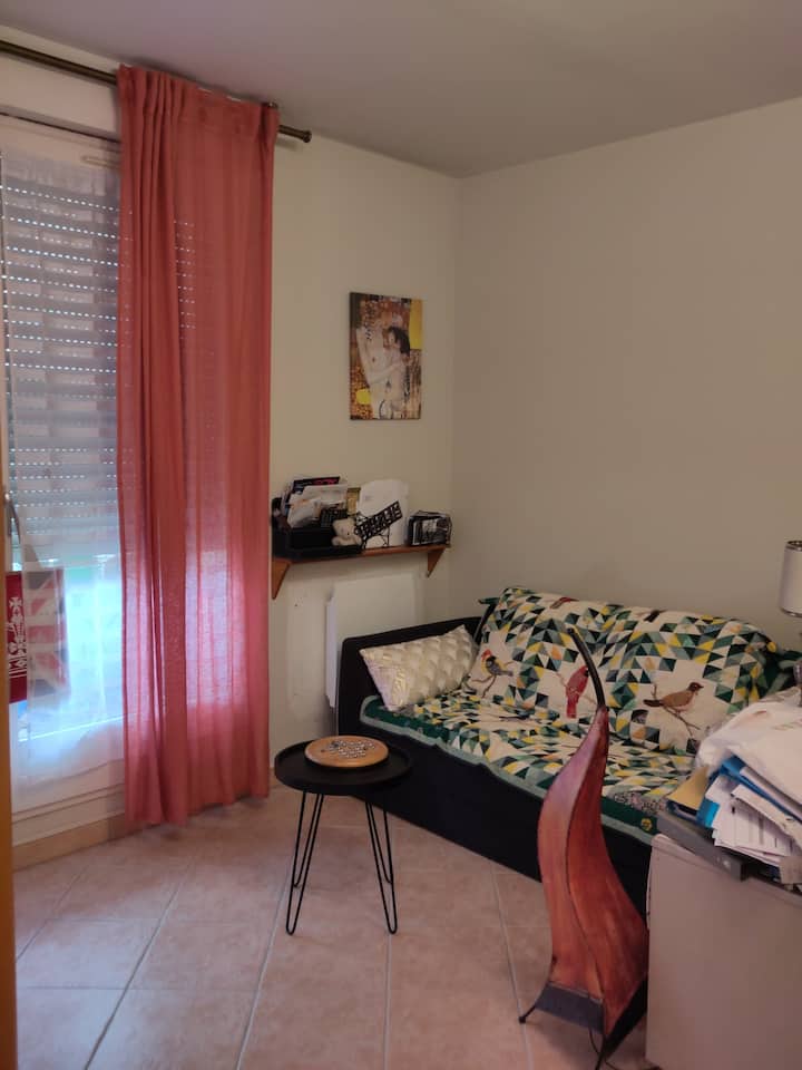 Appartement T1 Rdc Sqy - ibis Saint Quentin en Yvelines - Vélodrome