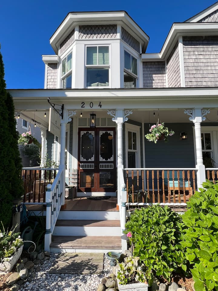 Perfect Beach Haven Beach House - Beach Haven, NJ