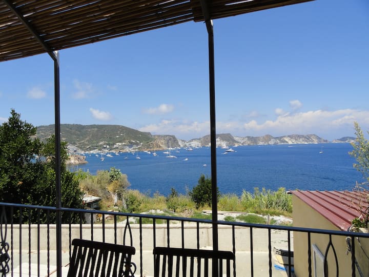 Casa  Con Splendida Veduta By Caseaponza It - Ponza
