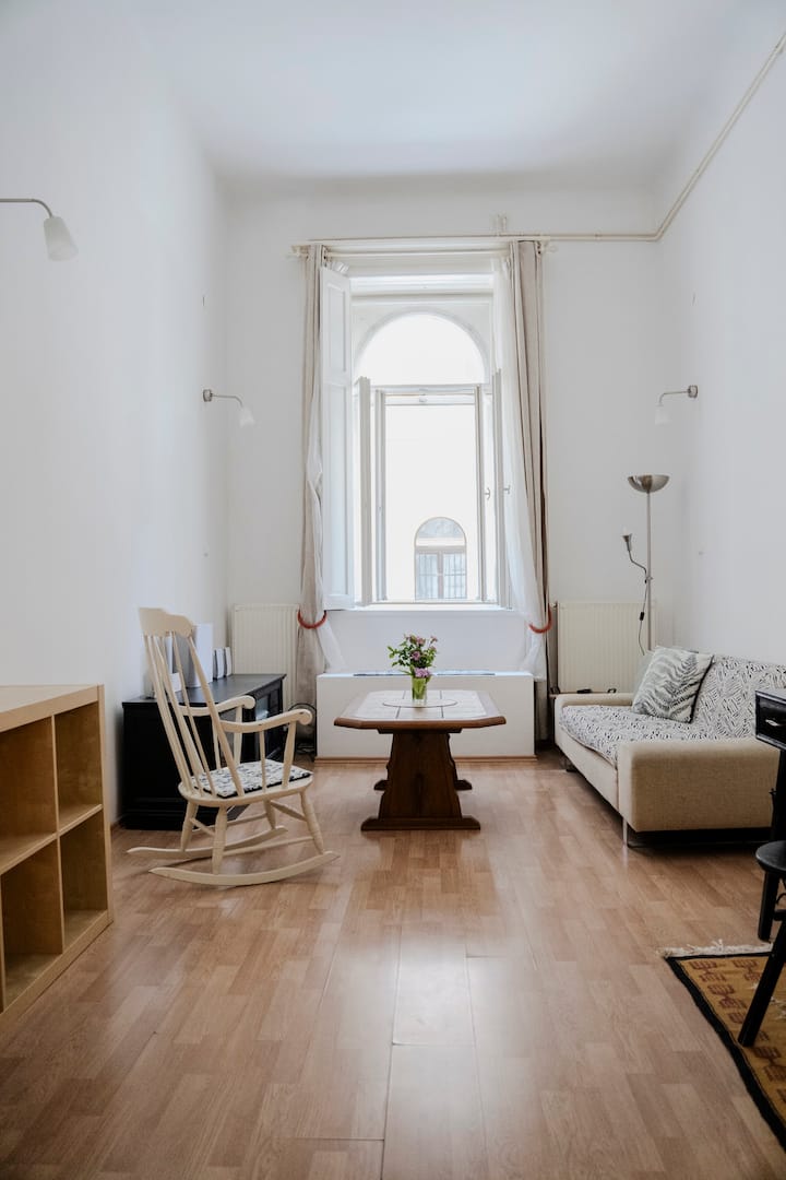 Apartment In The Heart Of Pest - Budapest