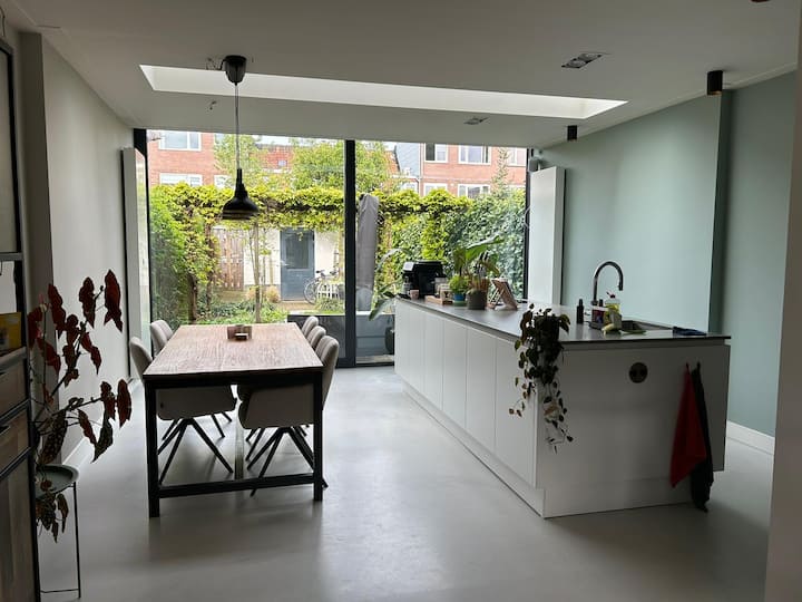 Fijne Gezinswoning In Utrecht - 烏特勒支