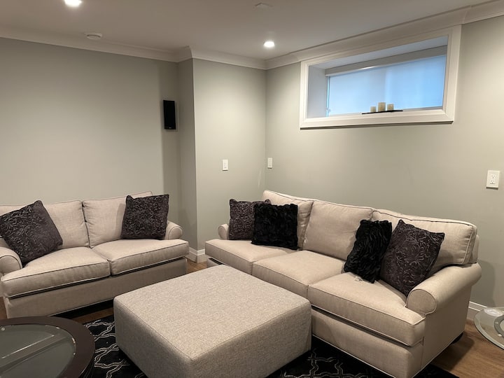 Suite In Fraserview Heights - Vancouver