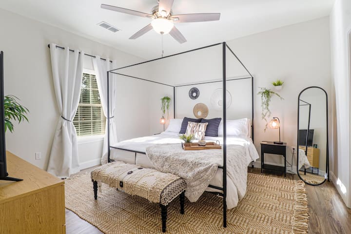 The Sweet Life - Pass Christian, MS