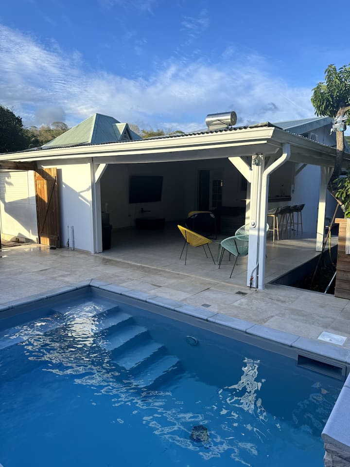 Kay Ti'bambou - Agréable Maison Avec Piscine - マルティニーク