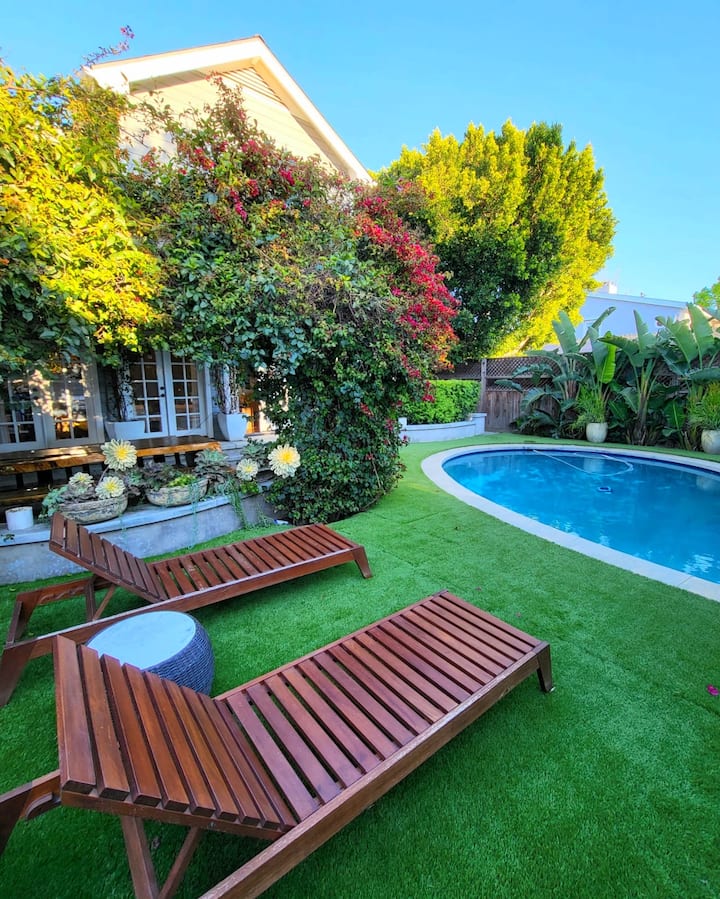 ~Private Pool House Charm~ - Los Angeles, CA