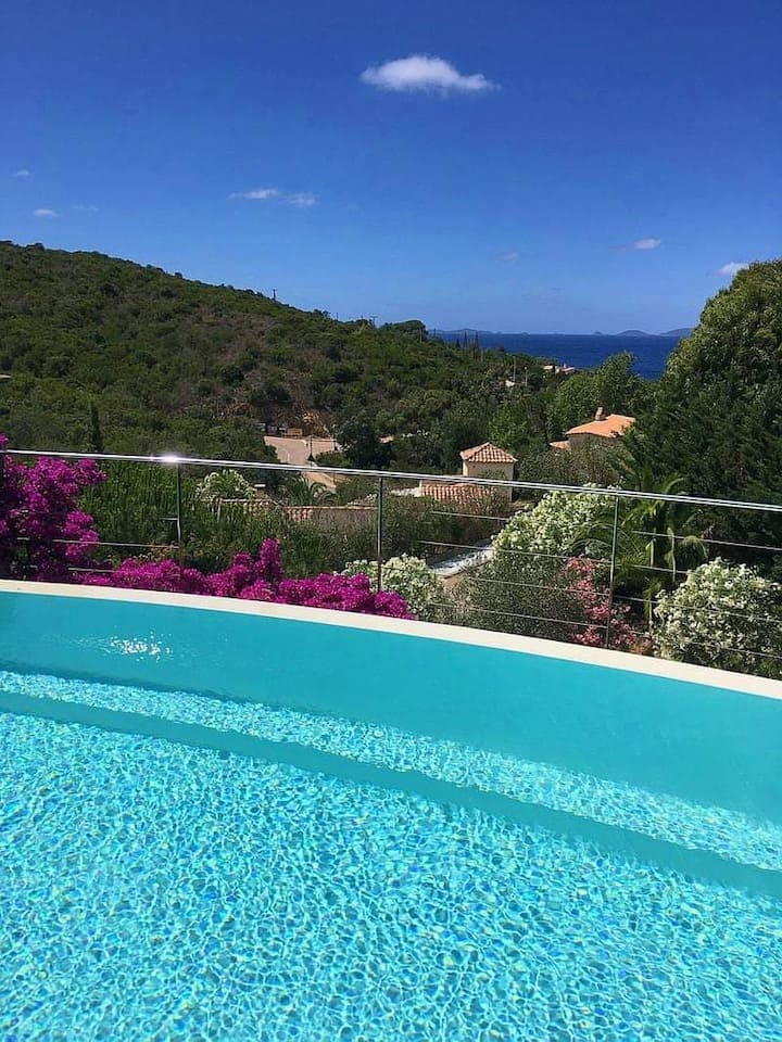 Maison 10-12 Pers Avec Piscine - Serra-di-Ferro