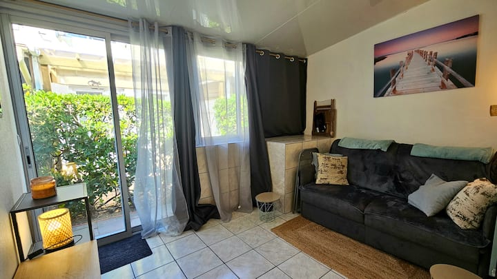 Joli Appt 7 P. R+1/pkg/piscine/3mn Mer à Pied - Marseillan