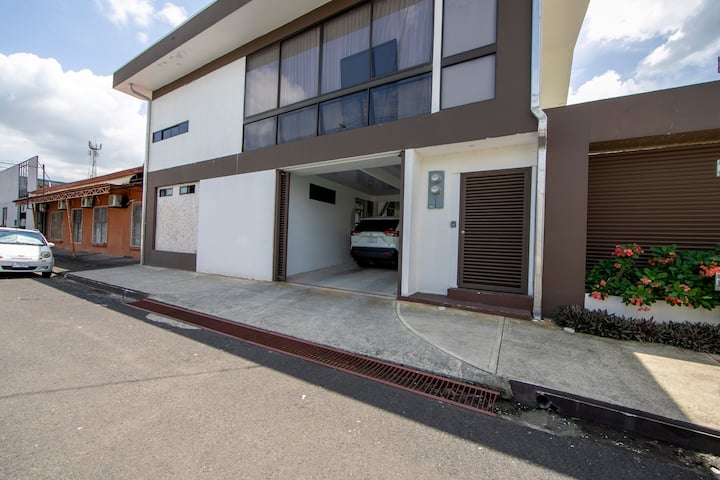 Arenal Aries House La Fortuna - La Fortuna