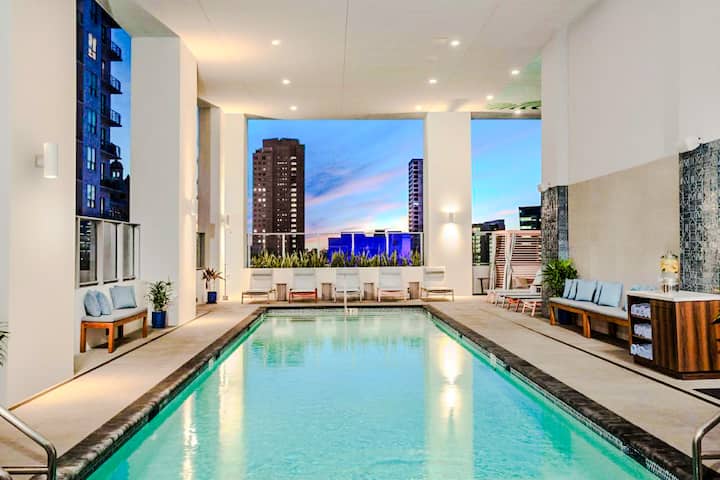 Amazing Studio 3 Beds With Pool & Gym - Miami, FL