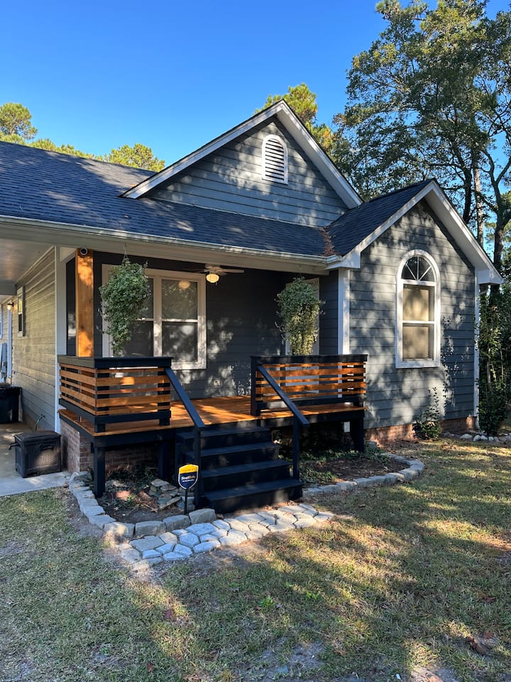 Cozy And Close To 2 Beaches - Hampstead, NC