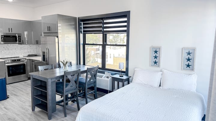 Stylish Studio Apt-outside Nyc - North Bergen, NJ