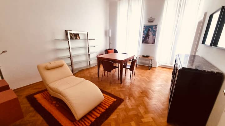 Orange Adele Apartment Für 4 - Wien