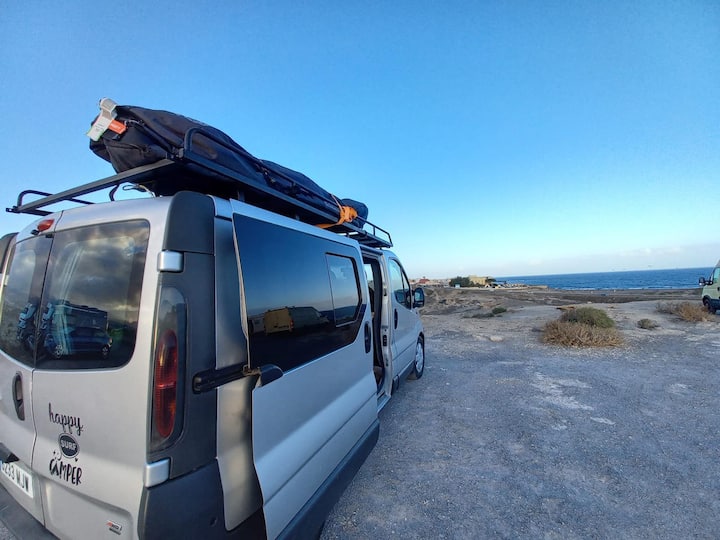 Your Hotelroom Where Ever You Drive It - El Médano