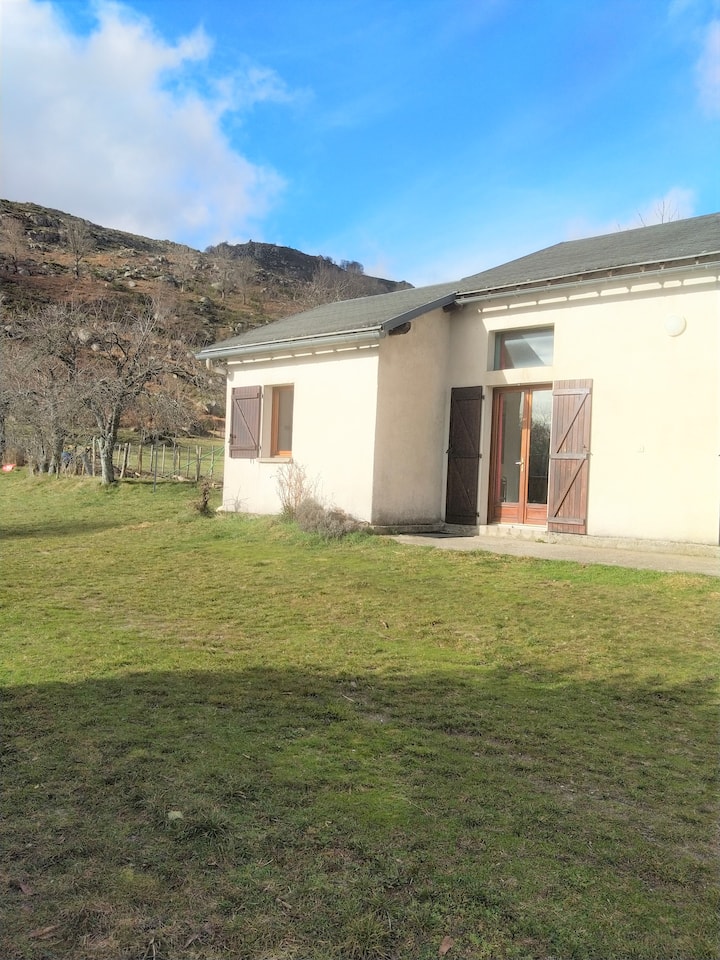 Gite Rural 1710 "Le Suquet", En Pleine Nature - Saint-Sauveur-Camprieu