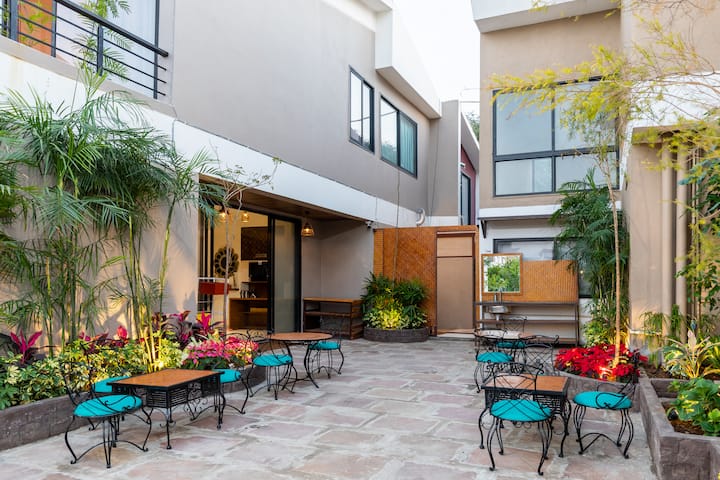 Pyra Prangan - Villa 12 - Indore