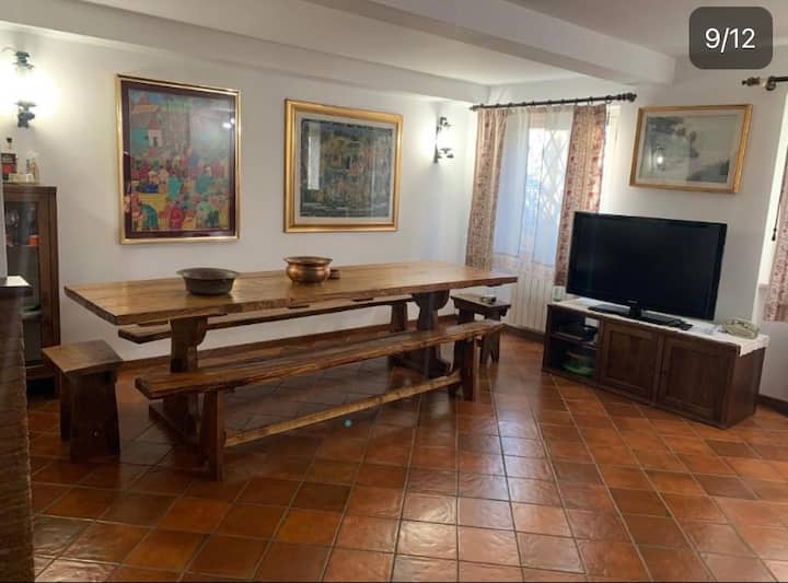 Appartamento In Villa - Monterotondo