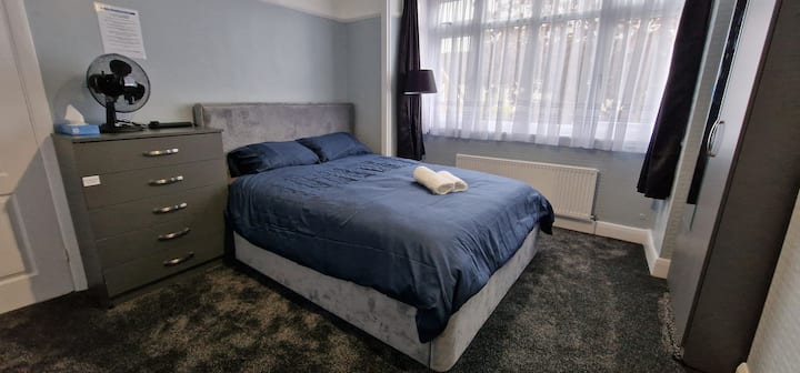 Rowan Crescent's Luxury Stay-in 2 - Londres