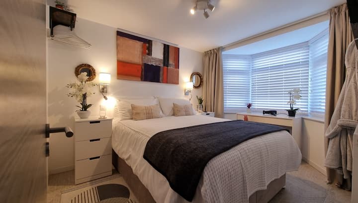 Unbeatable Location Own Entrance - Brighton