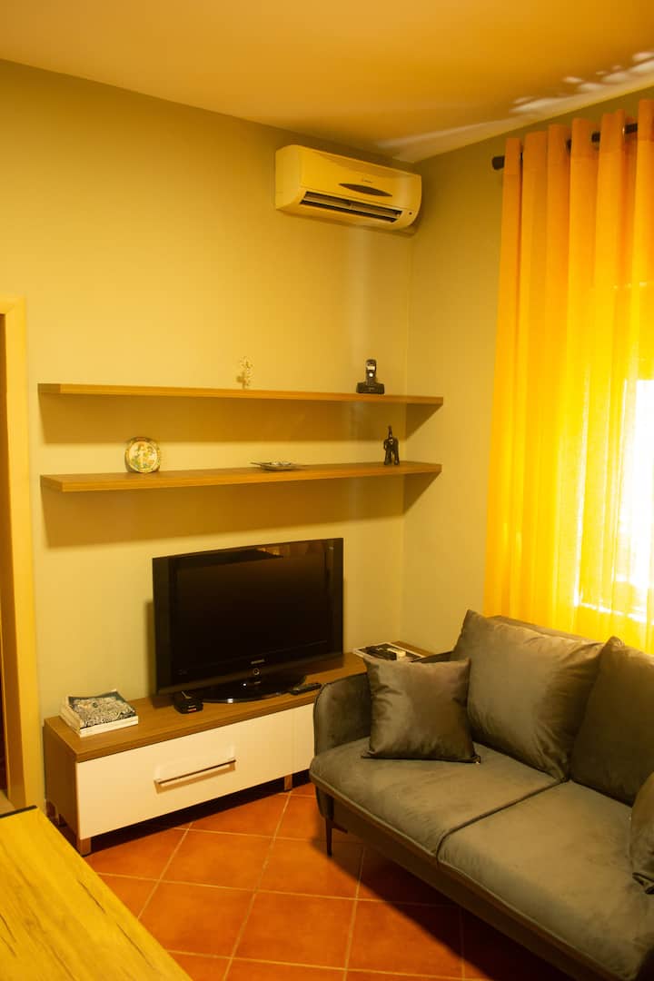 Oda Domus K-301 - Albanie