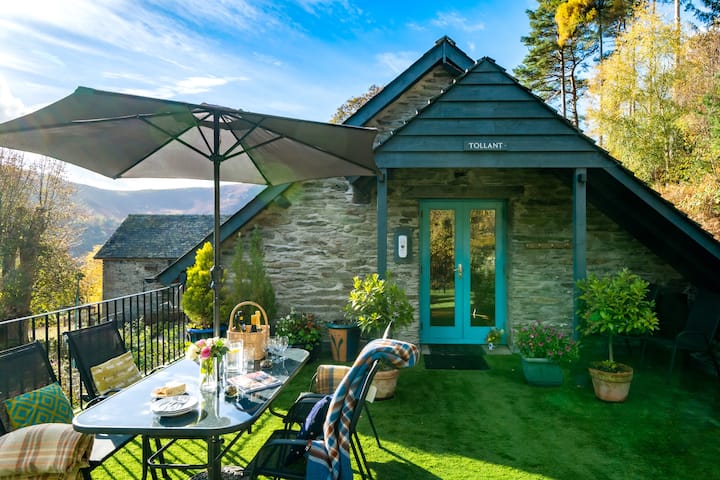 Tollant - Barn Conversion With Private Hot Tub - Rhayader