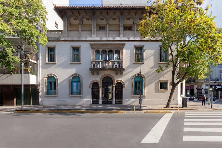 1 - La Casa Portuguesa - Stylish Historic Building - Buenos Aires