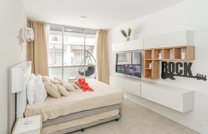 Mitre : Pool & Apt De Ensueño - Argentina