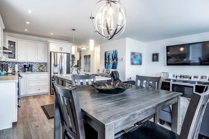 Private Basement In St. John's, Nl, Canada - Paradise