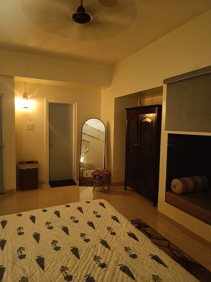 A Contemporary Room At Baner! - Pune