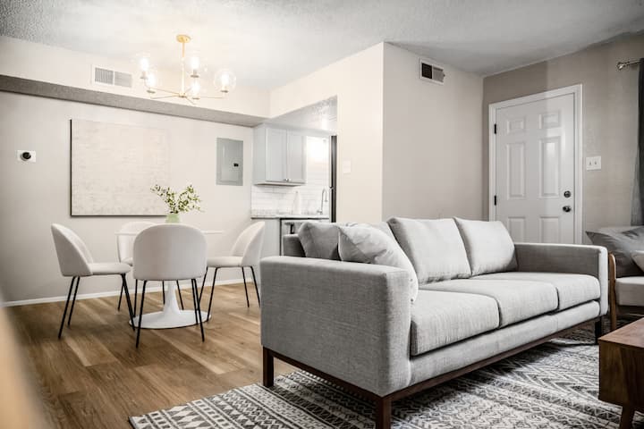 Raintree Classy Condo - Lubbock, TX