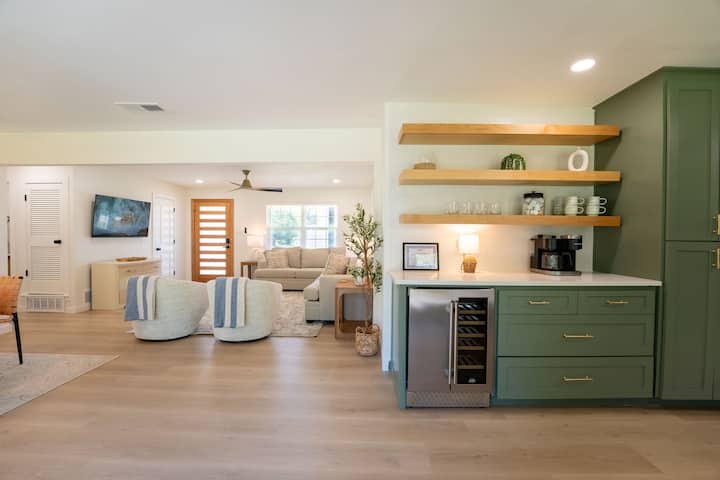 Boho Luxe Howdy House - Bedford, TX