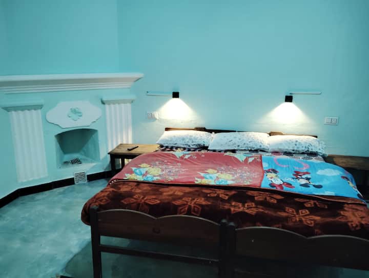 Woodstock Double Bedroom 2 - Ooty