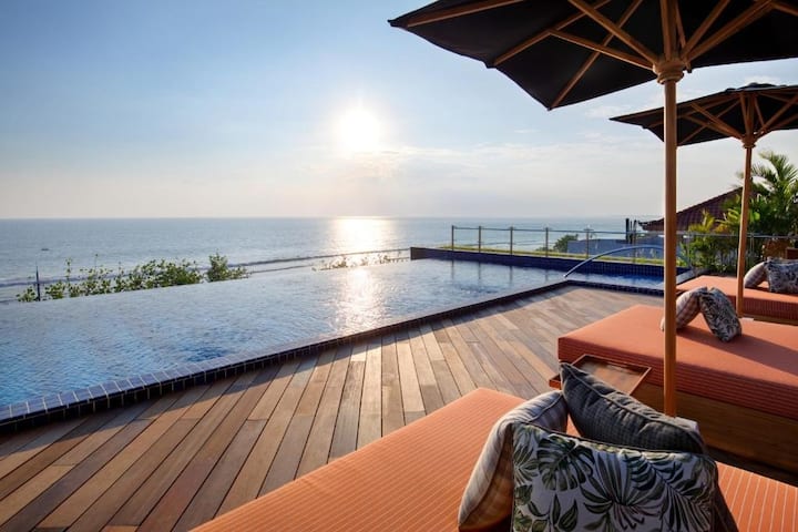 Beach Front Hotel | Kuta | Free Breakfast - Legian