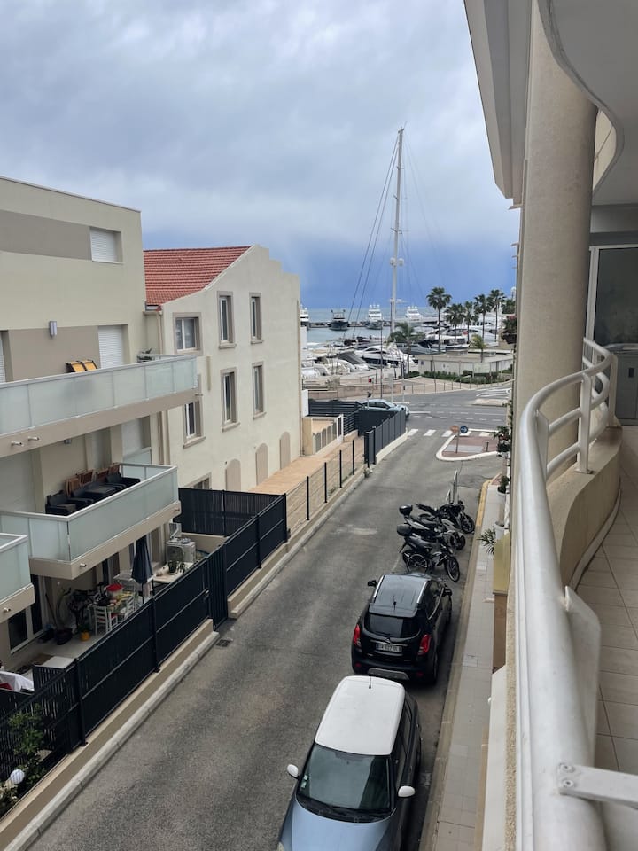 Port Azur - Bord De Mer - Vallauris