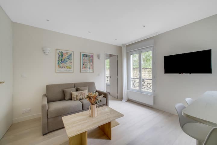 Bail Mobilité 2 Pièces Neuf à Ecole Militaire - Villiers - Paris