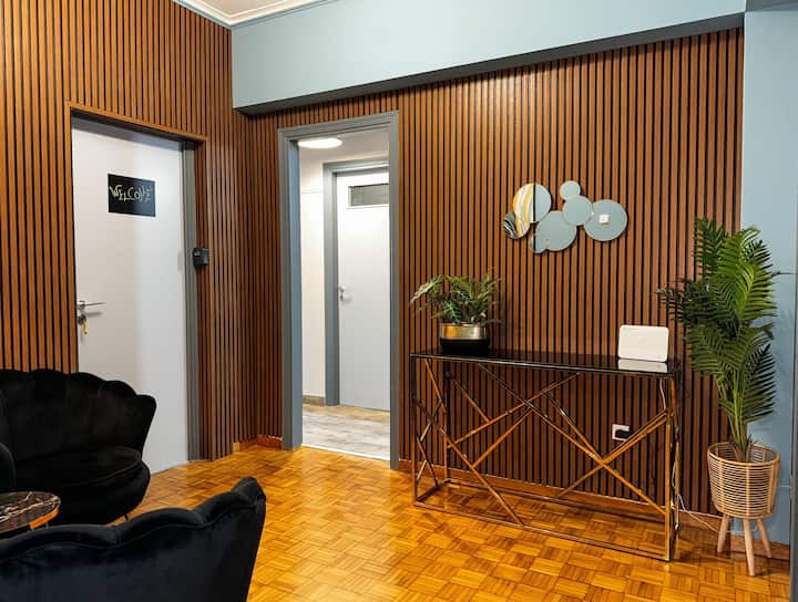 Comfy 4bedroom Unit At Historical Center Of Athens - Atenas