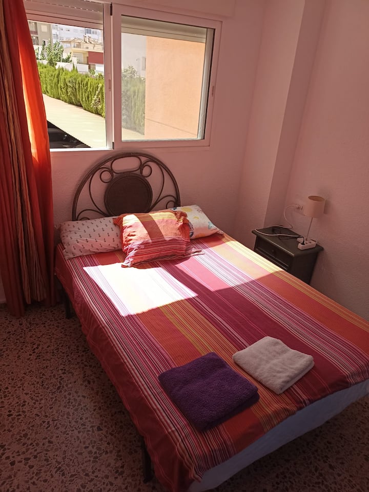 Habitación Edificio Mikonos  I - A1 - Gandía