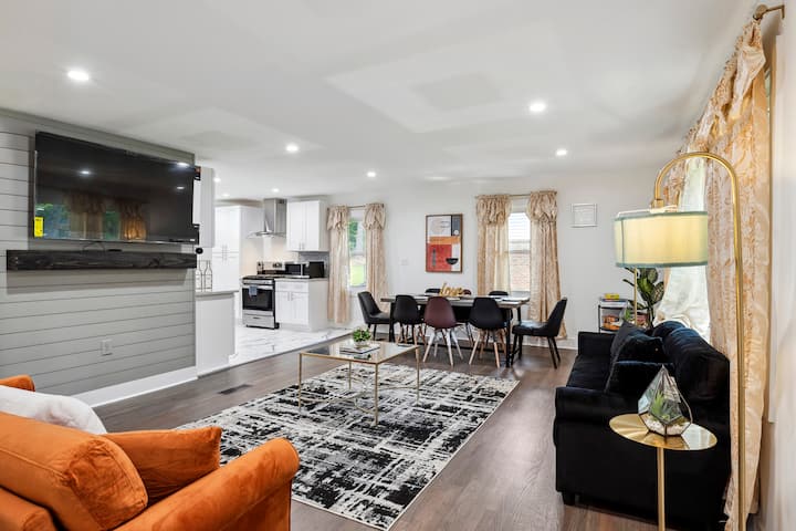 Exclusive Deluxe At Connally  Close To The Airport - Atlanta, GA