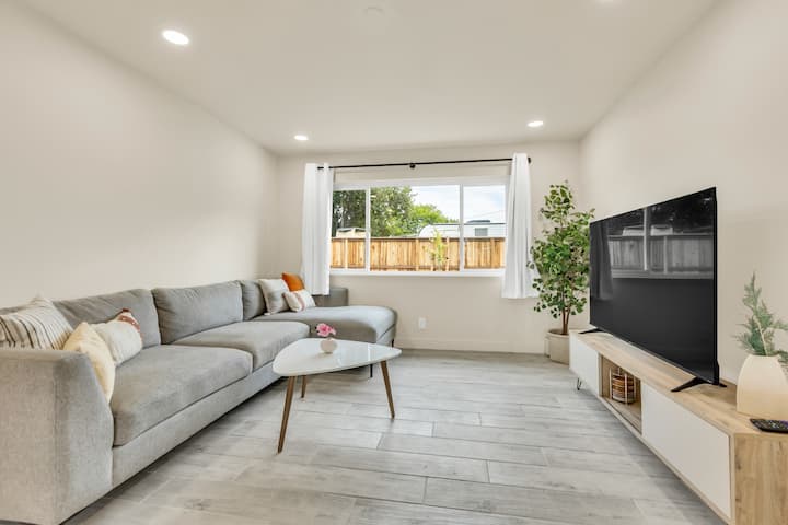 Gorgeous Brand New Build Home - Sacramento, CA