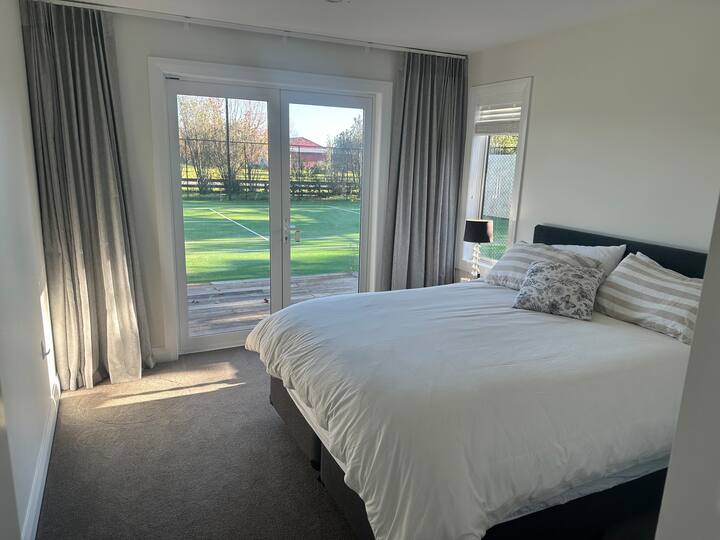 Idyllic & Secluded Guesthouse - Havelock North