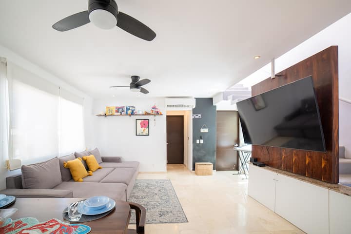 Central Ph 2br  Private Roof & Jacuzzi - Playa del Carmen