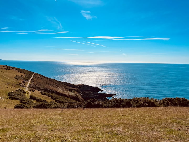 Bright 1 Bedroom Apartment For 2 In Converted Barn - Noss Mayo