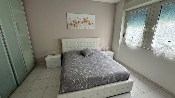 A 90 Mt Dalla Spiaggia, Posto Auto - San Benedetto del Tronto