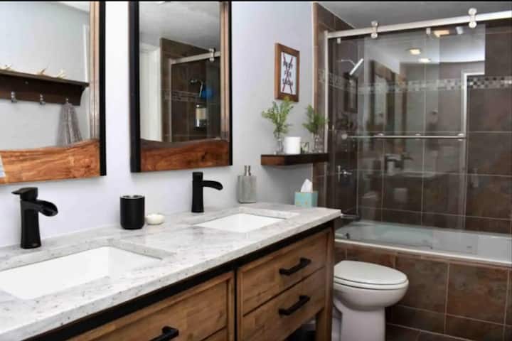 Cute & Cozy River Run Condo - Ketchum, ID