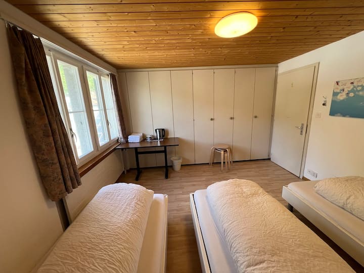 Near West Station Shared Bathroom D8 - Interlaken