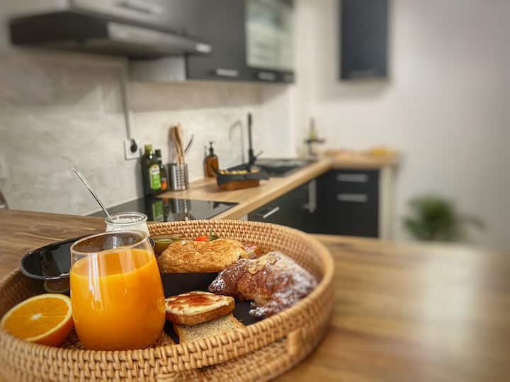 Charmant Duplex 2 Chambres, Centre Historique - Avignon