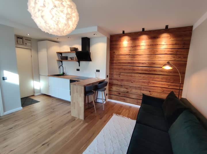 Sun-friendly Studio Apartment - Tallinn