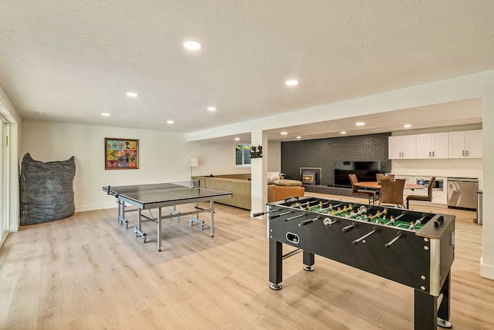 10 Minutes From Lagoon! Bring The Whole Family! - Layton, UT