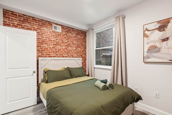 Sal | 2br/2ba 2-story Apt At Convention Center - 2 - University of Pennsylvania, Philadelphia